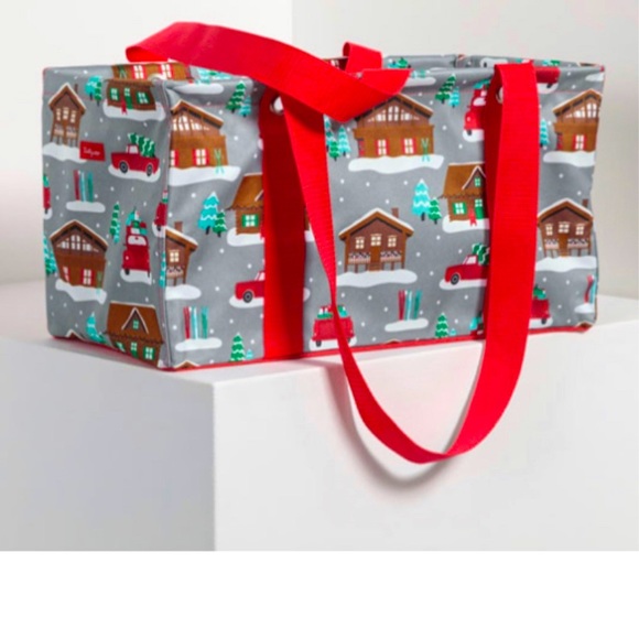 thirty-one | Other | Medium Utility Tote Snowy Ski Lodge | Poshmark